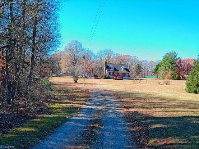 4 bedroom, Lexington NC 27295 96408617