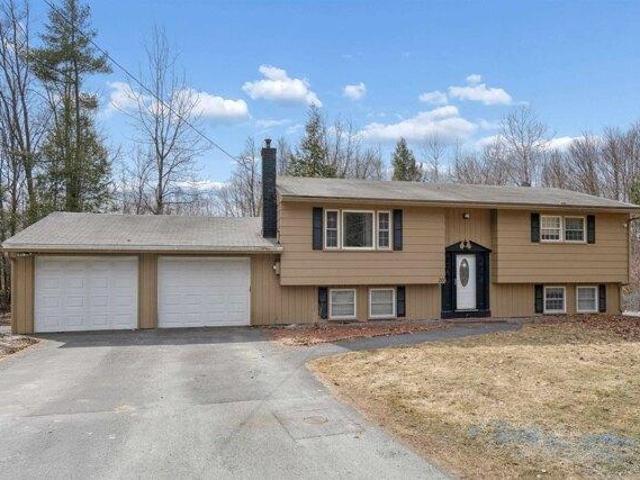 4 bedroom, Lebanon NH 03784 105116777