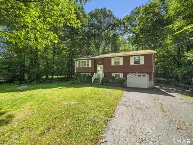 4 bedroom, Ledyard CT 06335 105174982