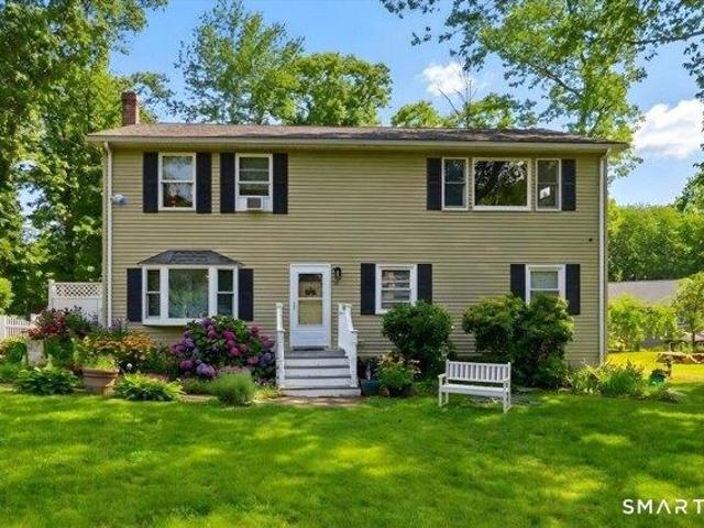 4 bedroom, Ledyard CT 06339 103184754