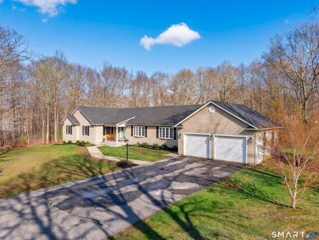 4 bedroom, Ledyard CT 06339 LS101604543