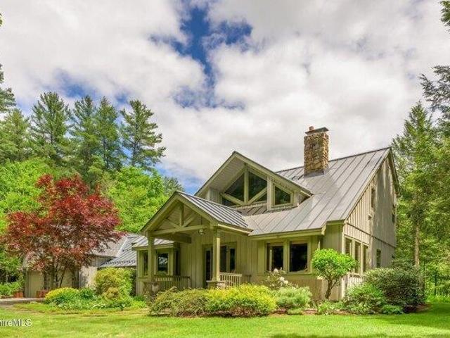 4 bedroom, Lee MA 01238 105109242