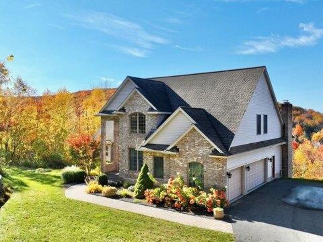 4 bedroom, Lee MA 01238 105115345