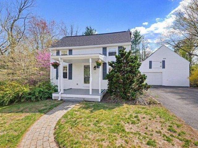 4 bedroom, Leominster MA 01453 102030204