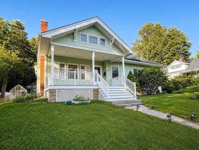 4 bedroom, Leominster MA 01453 104848869