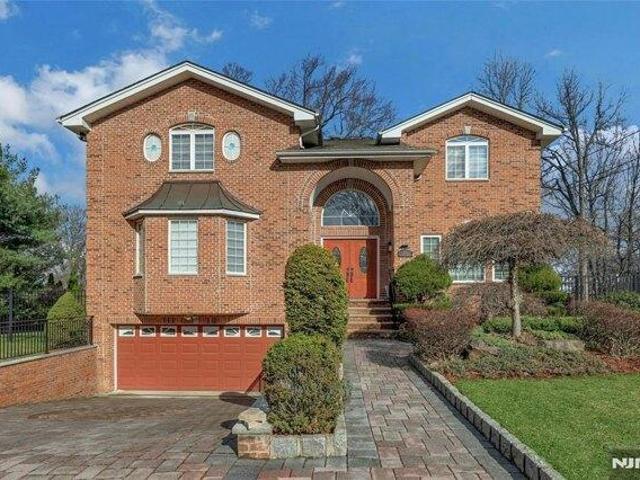 4 bedroom, Leonia NJ 07605 104609065