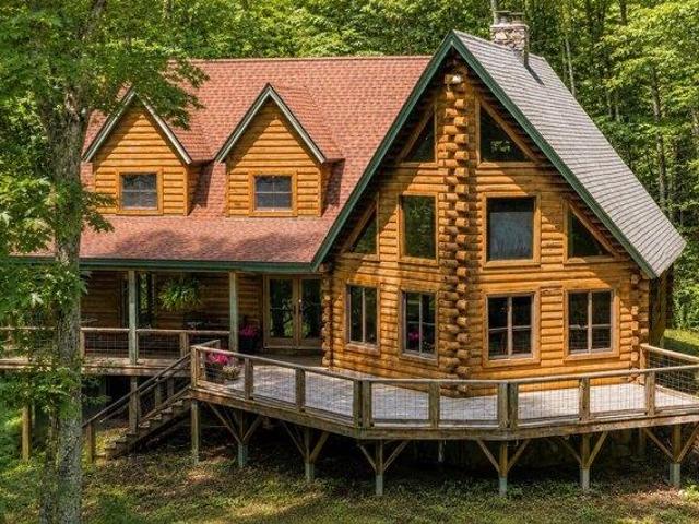 4 bedroom, Litchfield ME 04350 104852408