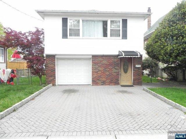 4 bedroom, Little Ferry NJ 07643 104651766