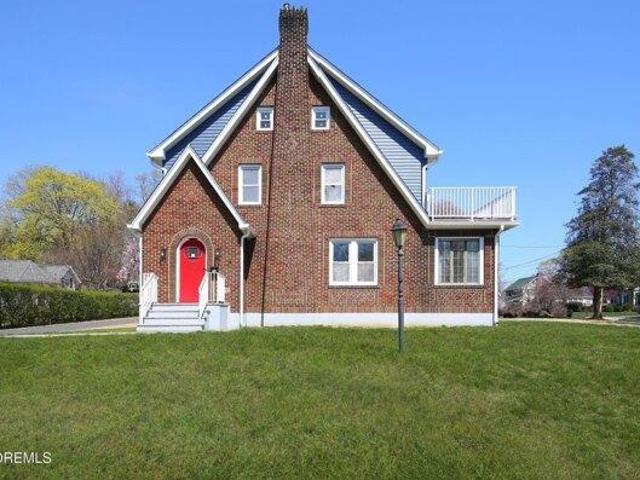 4 bedroom, Little Silver NJ 07739 102256300
