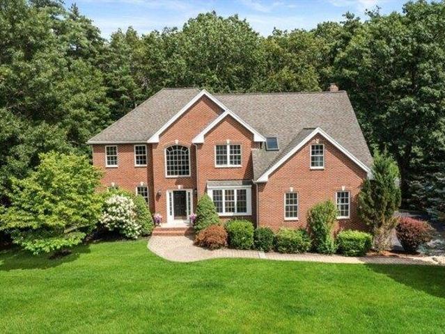 4 bedroom, Littleton MA 01460 104539099