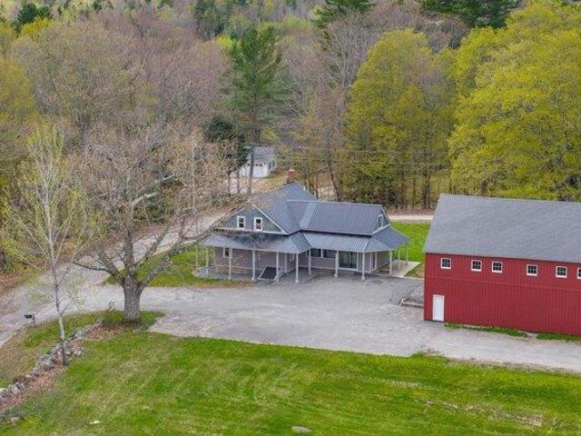 4 bedroom, Livermore ME 04253 104332614