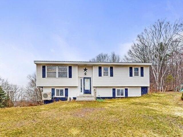 4 bedroom, Livermore Falls ME 04254 104691702