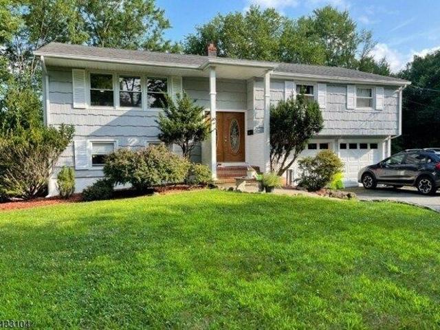 4 bedroom, Livingston NJ 07039 102825828