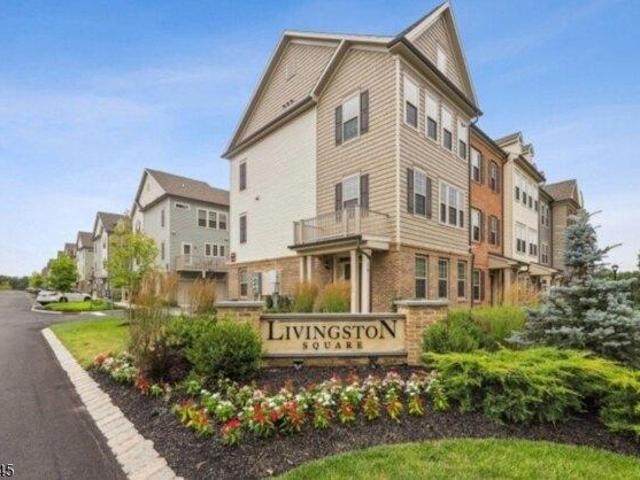 4 bedroom, Livingston NJ 07039 105696417
