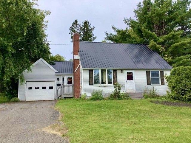 4 bedroom, Limestone ME 04750 102062978