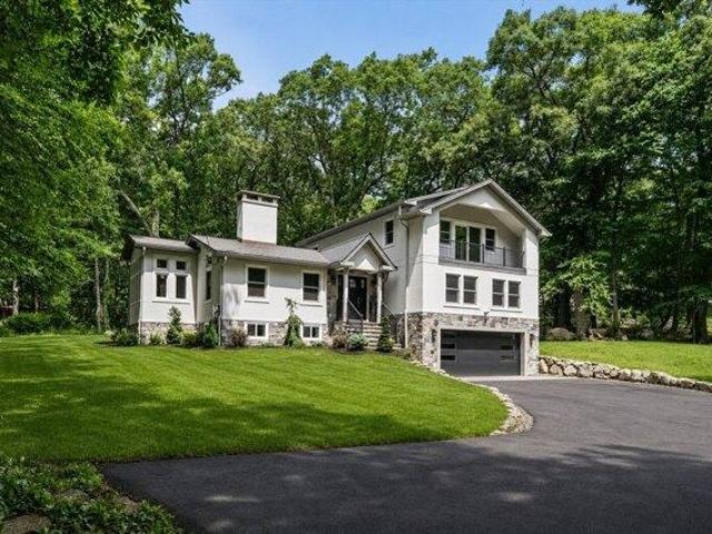 4 bedroom, Lincoln MA 01773 104790018