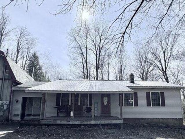 4 bedroom, Lincoln ME 04457 103069250