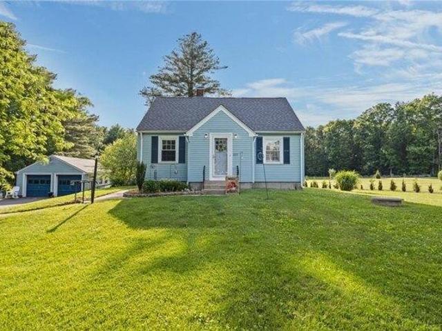 4 bedroom, Lincoln RI 02865 103435246