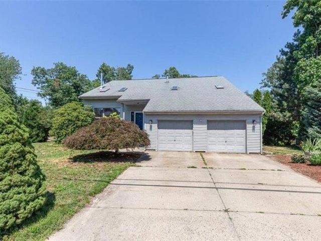 4 bedroom, Lincoln RI 02865 104811213