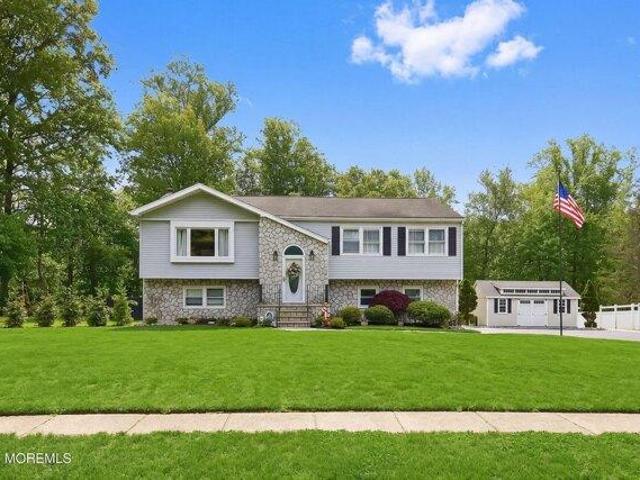 4 bedroom, Lincroft NJ 07738 LS102316406