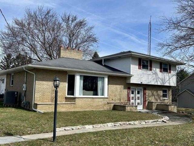 4 bedroom, Linden MI 48451 89492000