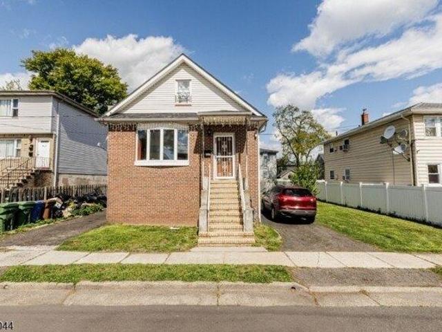 4 bedroom, Linden NJ 07036 LS102478332