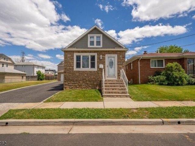 4 bedroom, Linden NJ 07036 105125649