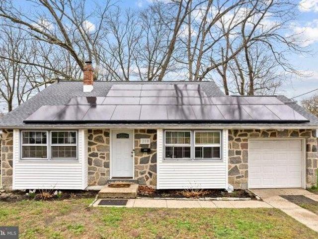 4 bedroom, Lindenwold NJ 08021 104649689