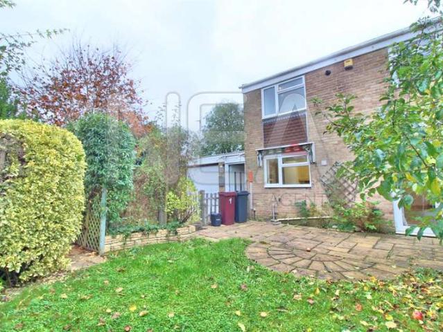 4 Bedroom Link Detached House
