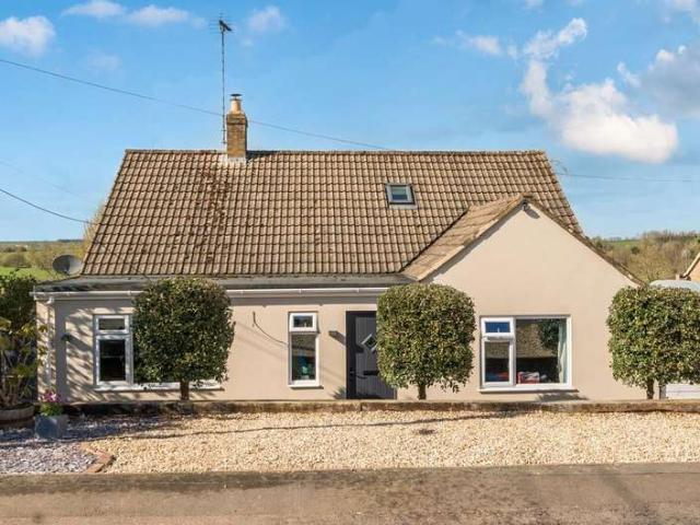 4 Bedroom Link Detached House