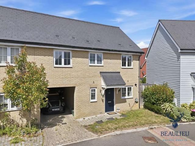 4 Bedroom Link Detached House