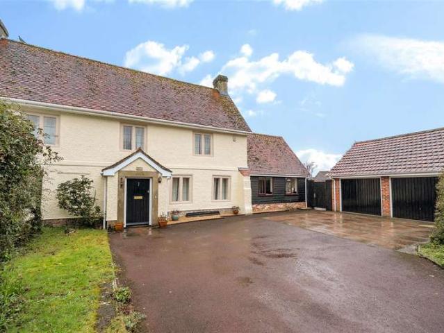 4 Bedroom Link Detached House