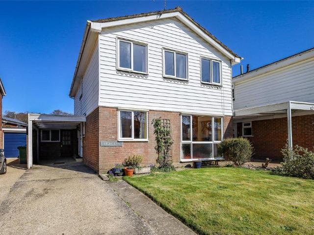 4 bedroom link detached house for sale