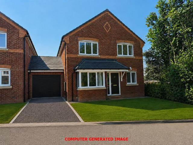 4 bedroom link detached house for sale