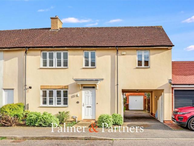 4 bedroom link detached house for sale