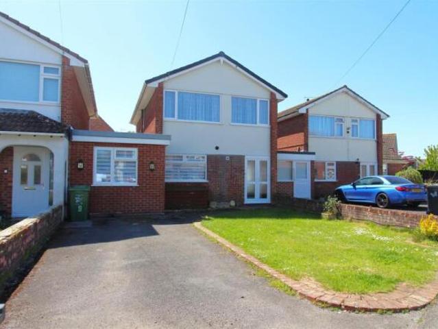 4 bedroom link detached house for sale in Tanorth Road, Whitchurch, Bristol, BS14