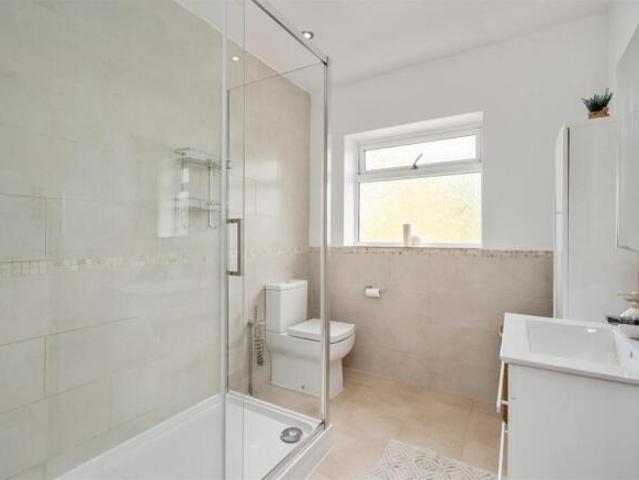 4 bedroom link detached house for sale in Thurlston Avenue, Solihull, B92