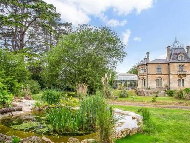 4 Bedroom Link Detached House For Sale In Trowbridge