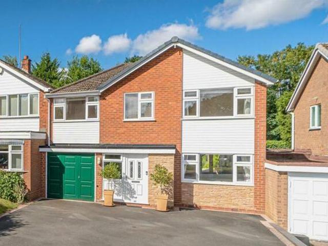 4 Bedroom Link Detached House For Sale In Albrighton