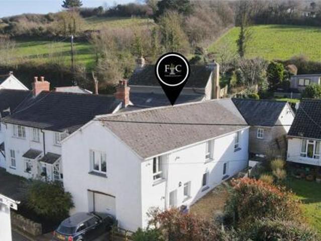 4 Bedroom Link Detached House For Sale In Braunton, Devon