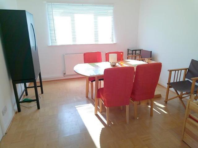 4 bedroom link detached house for sale in Bucklers Way, Bournemouth, BH8
