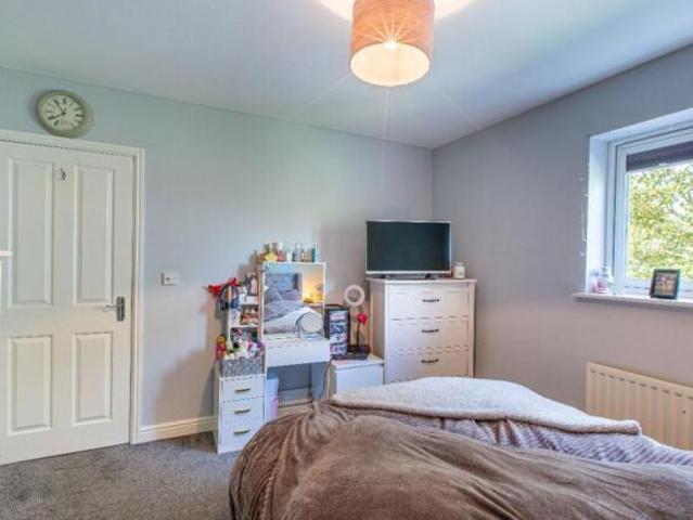 4 bedroom link detached house for sale in Buttercup Way, Drighlington, BD11