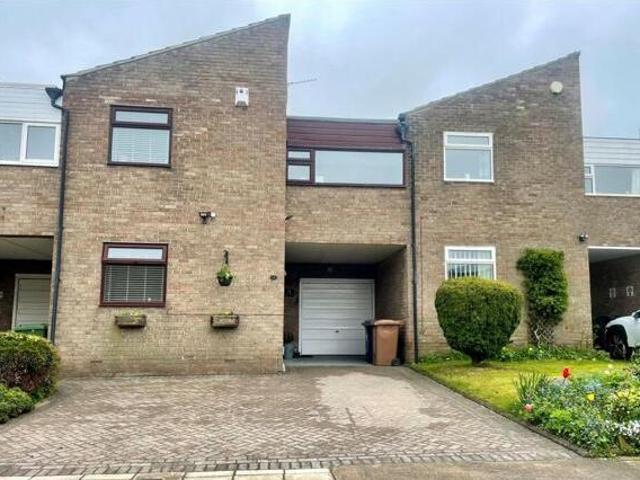 4 Bedroom Link Detached House For Sale In East Rainton