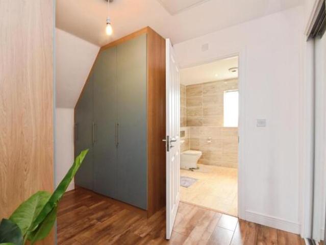 4 bedroom link detached house for sale in Fairway Drive, Chelmsford Garden, Chelmsford, CM3