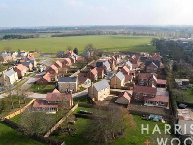 4 Bedroom Link Detached House For Sale In Great Bentley, Essex