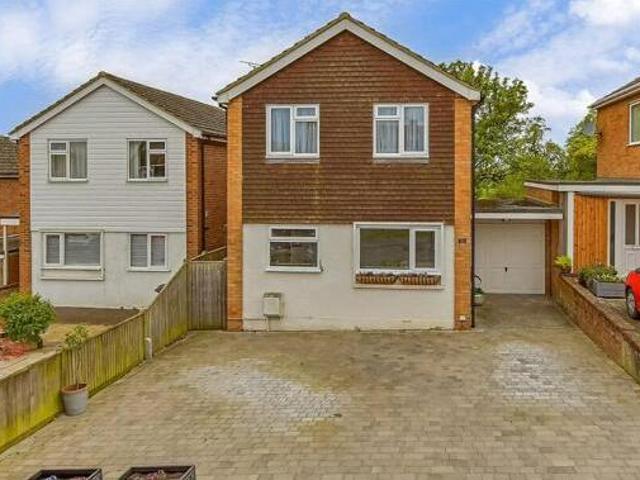 4 Bedroom Link Detached House For Sale In Headcorn, Ashford