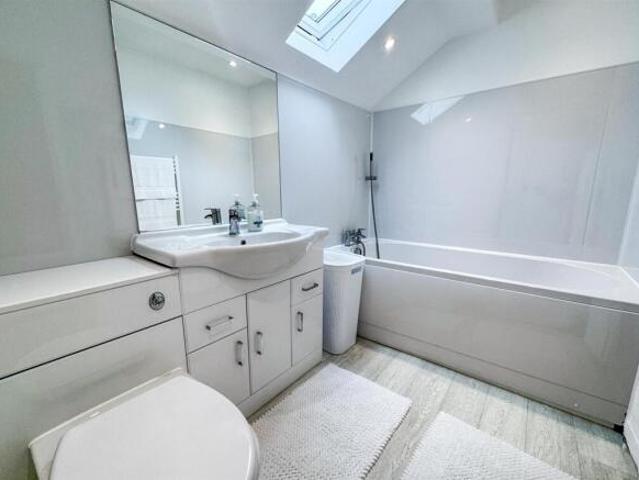 4 bedroom link detached house for sale in Laurel Grove, Kingswood, Maidstone, ME17