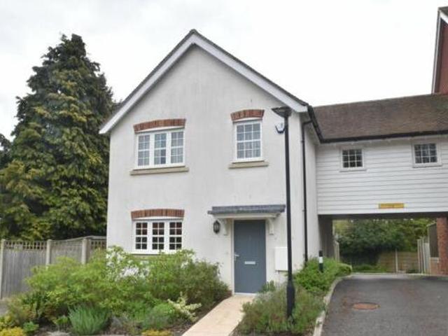 4 Bedroom Link Detached House For Sale In Lenham