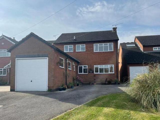 4 Bedroom Link Detached House For Sale In Leire, Lutterworth
