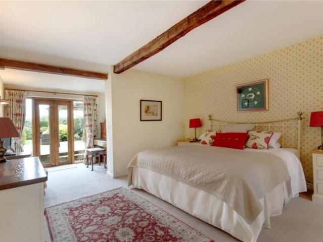 4 bedroom link detached house for sale in Long Mill Lane, Crouch, Sevenoaks, Kent, TN15